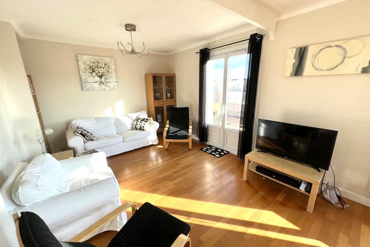 Juan Les Pins Centre Ville - 4 Personnes - Dernier - Antibes