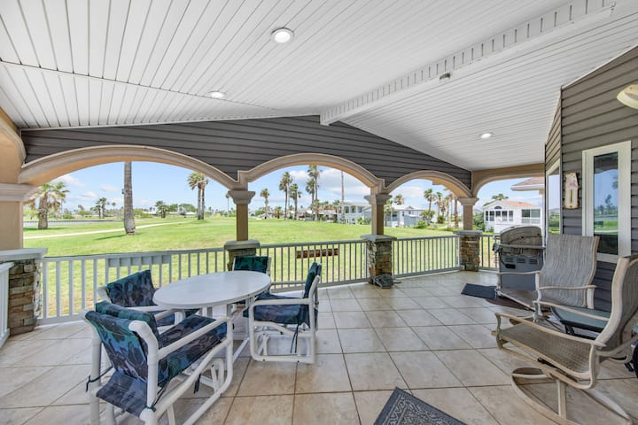 Best Golf Views! Golfer's Paradise - Port Isabel, TX