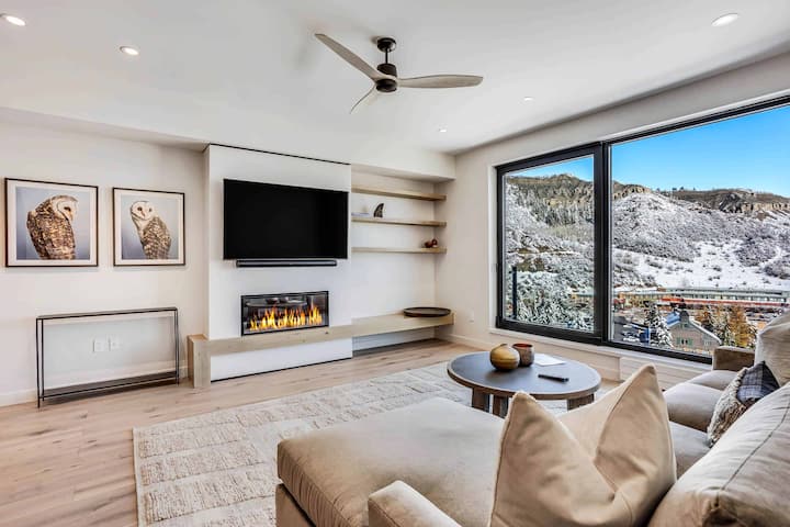 Electric Pass Lodge 404 - Snowmass Village, CO