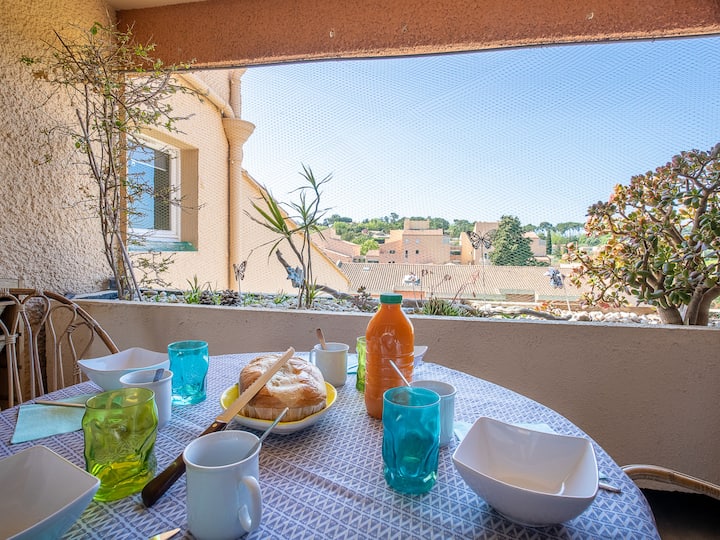 Les Roches Bleues By Interhome - Le Pradet