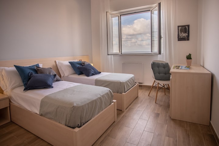 Seaview Rooms - Double Room - Cefalù