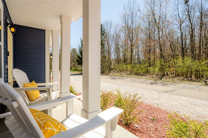 Kid & Baby Friendly; Indoor/outdoor Pool & Hot Tub - South Haven, MI
