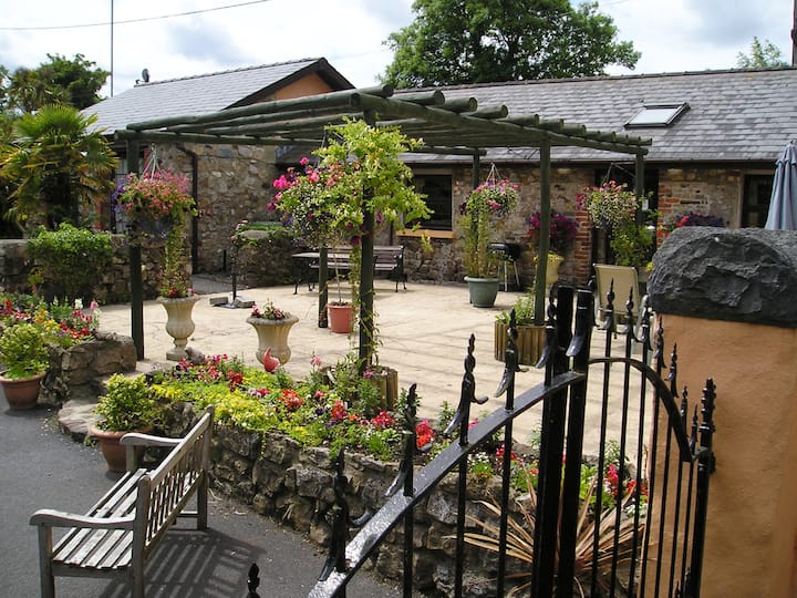 Stoney Cottage - Narberth