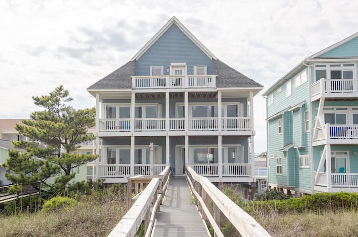 Huge Oceanfront Home Perfect For Families! - C277 - Carolina Beach, NC