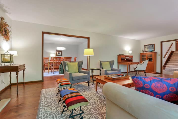 Salt Run Retreat-secluded Home With Nature Trails - Granville, OH