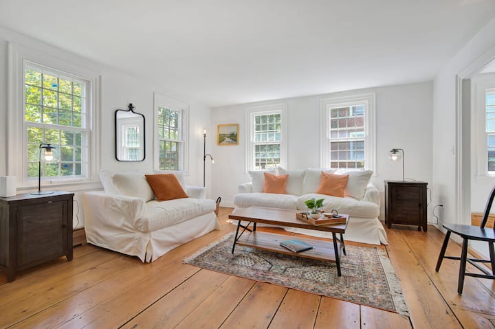 Historic, Walk To Town | South Woodstock Cottage - Woodstock, VT