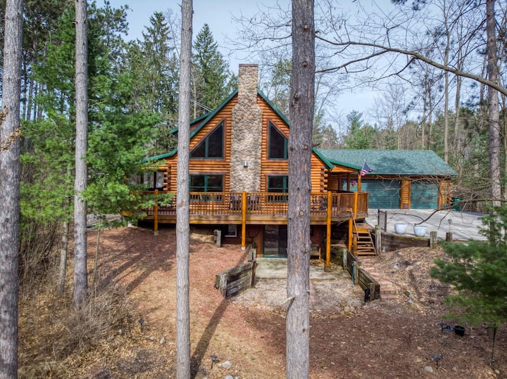 Pet Friendly - Great For Families And Groups! - Waupaca, WI