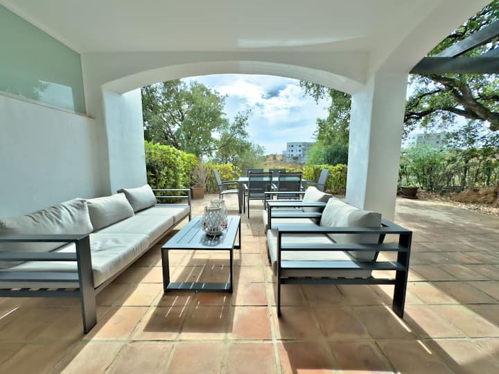 Superbe Appartement De Vacances à Pueblo De Los Mo - Marbella