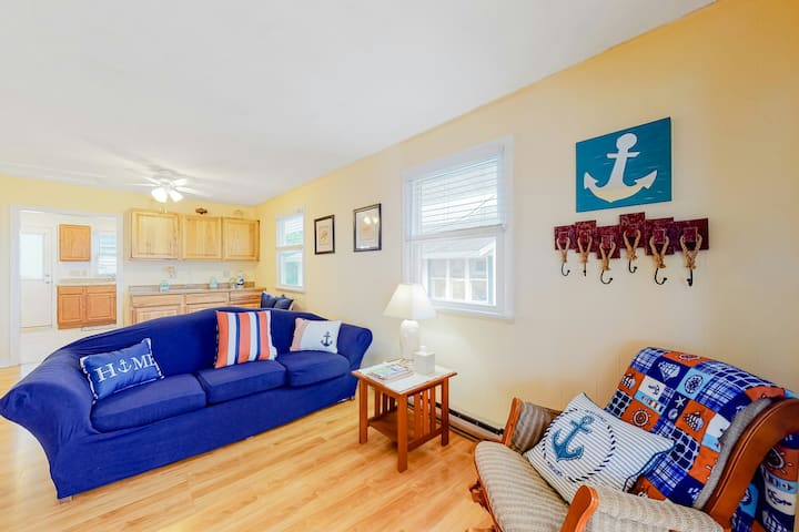2br With Deck & Sunroom, Steps To Long Sands Beach - York, ME