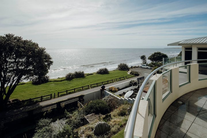 Wanaka Beachouse - Stay Next To The Sand - Waitara