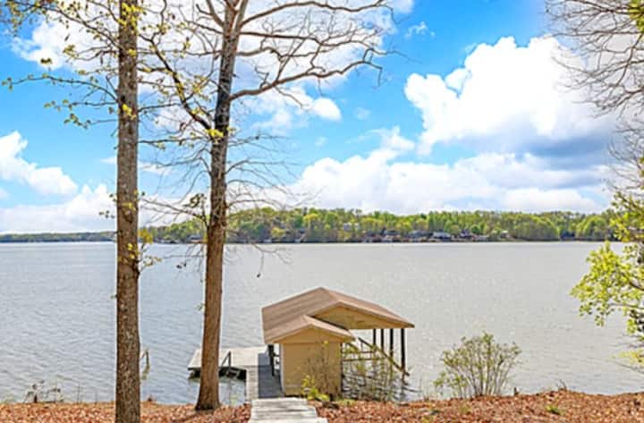 Snuggle Inn | Main Lake | Pet-friendly - Lake Gaston