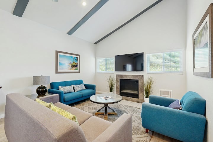Walk To Beach 3br Oceanview 2nd-floor | Balcony - San Clemente, CA
