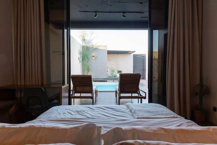 Executive Minimalist Retreat(self-entry) Portal Q1 - Riyadh