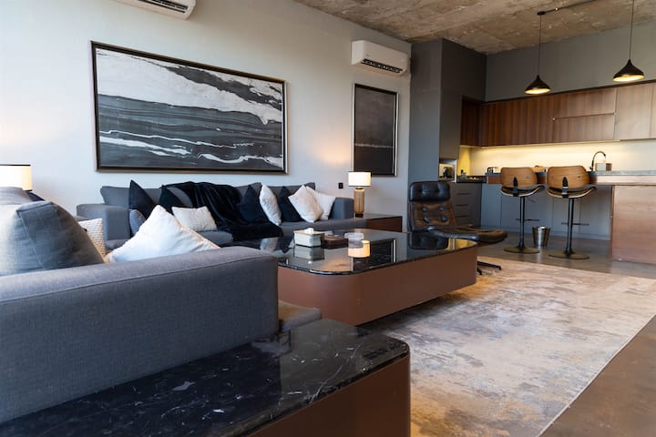 Executive Minimalist Retreat(self-entry) Portal Q1 - Riyadh