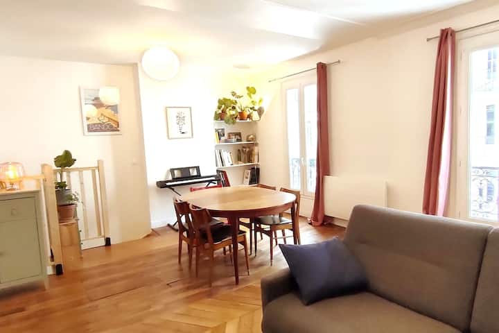 *Duplex Spacieux Et Confortable Pour 5 Personnes* - París