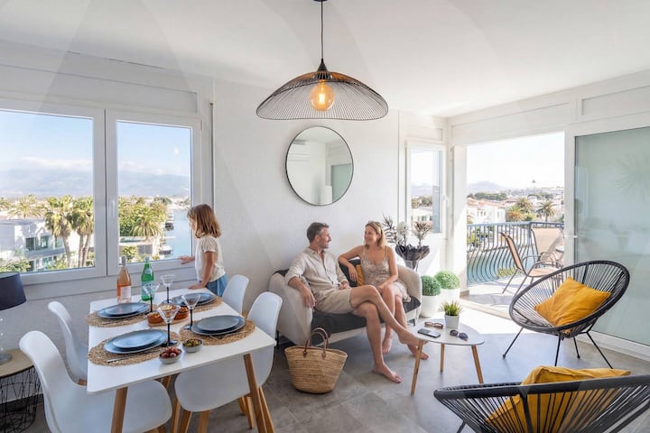 Welhomy | Apt Vue Canal | Empuriabrava, Empordà 85 - Sant Pere Pescador
