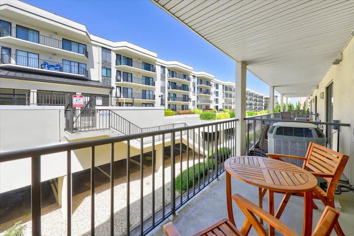 Hawaiian Village 108by Seaside Vacations & Sales - Fenwick Island, DE