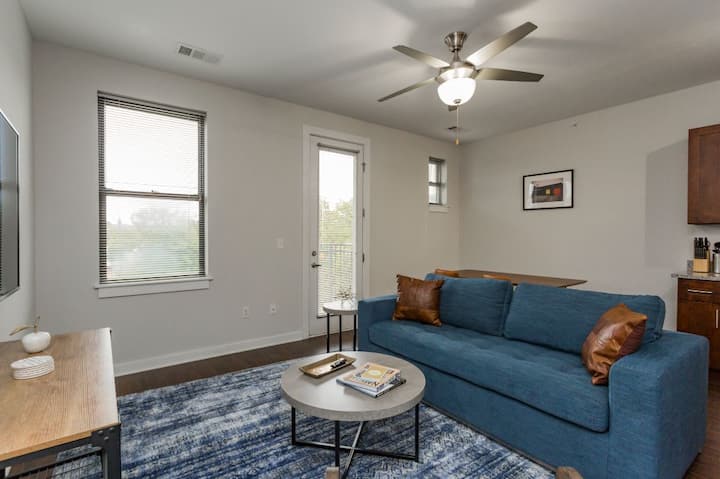 Cozysuites Musicrow Astonishing Sdo! 53 - Nashville, TN