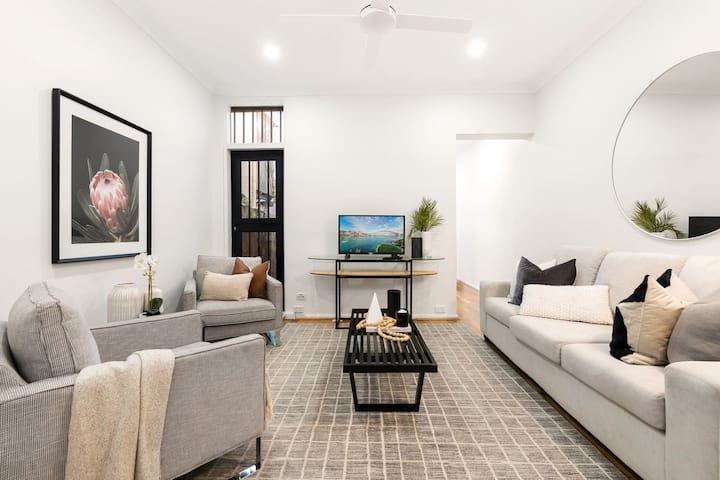 Comfy Darlinghurst Retreat - Sydney central station