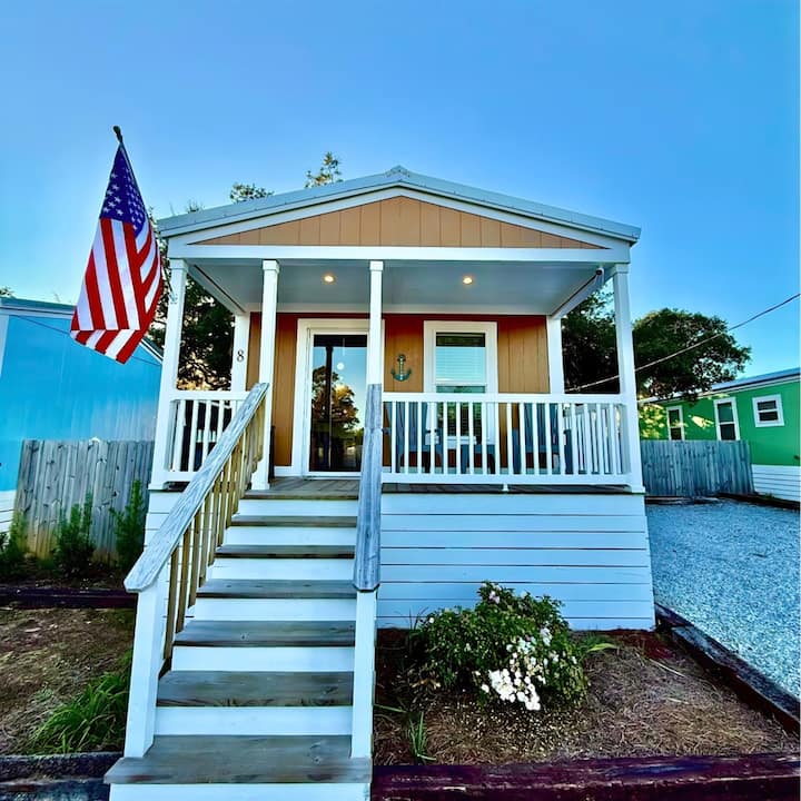 Sum Beaches Paradise Cottage 8 - Navarre, FL