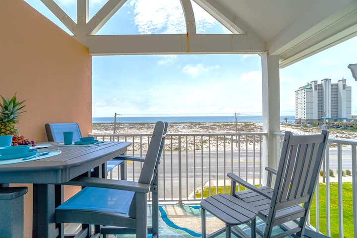 Family-friendly Spring Break I Hot Tub Pool - Gulf Shores, AL