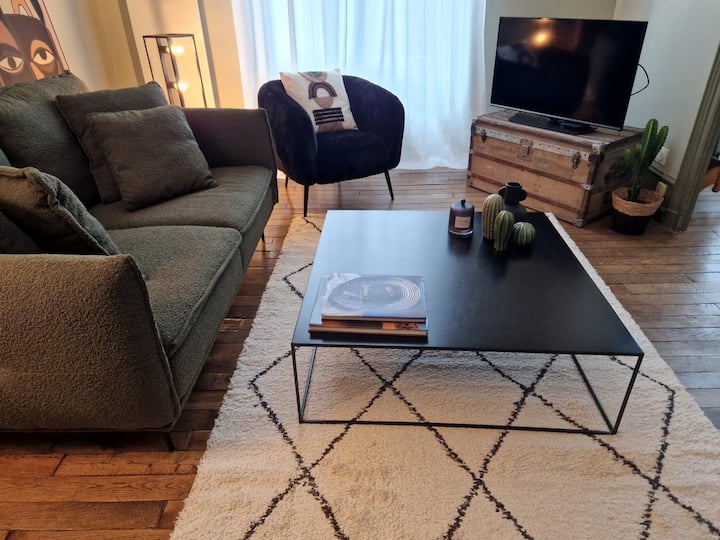 Appart Le E Avec Sauna - Charleville-Mézières