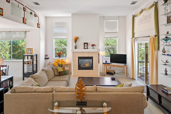 Manzanita Manor•artistic Escape Near Downtown Paso - Templeton, CA