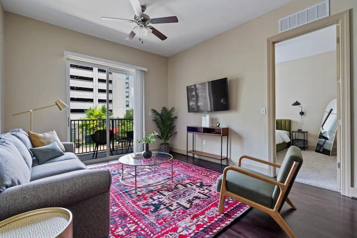 1br Downtown Escape | King Bed Comfort - Montgomery, AL