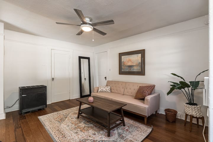 Immerse Yourself In Comfort: Newly Remodeled & Pet - Nevada City, CA