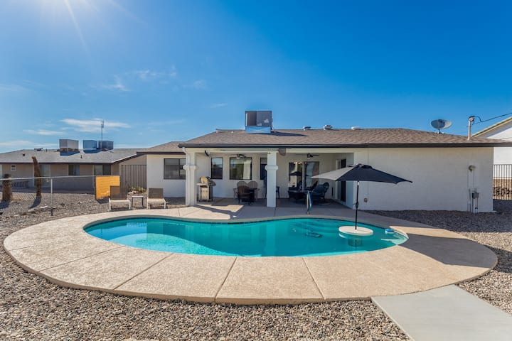 Tranquil Get Away W/ Lake Views! - Lake Havasu City, AZ