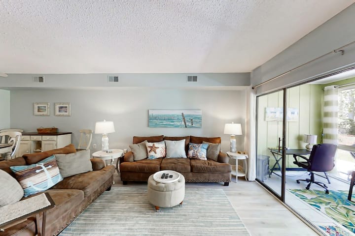 2br Townhome With Patio, Balcony, W/d, & Pool - North Myrtle Beach, SC
