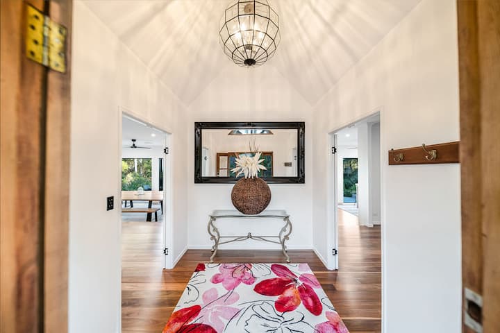 Ninderry Manor - House Only. - Sunshine Coast