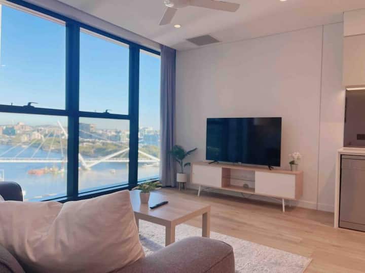 Centre Of Brisbane At Riverfront - Brisbane