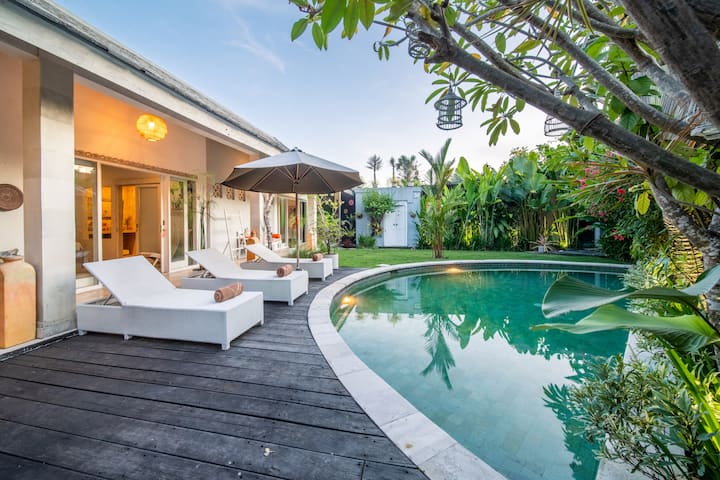 Hidden Gem 3br Villa Seminyak - Seminyak