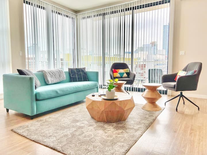 3 Bedroom Penthouse In Downtown! - East Village - San Diego