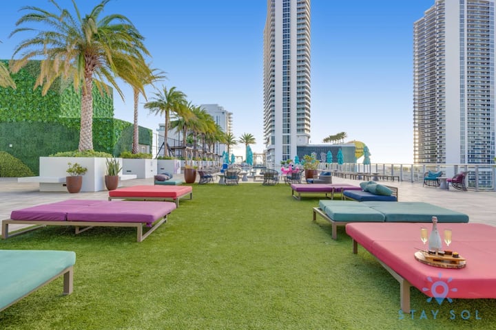 Luxury Stay| Amazing Pools| Gym| Complementary Par - Hallandale Beach, FL
