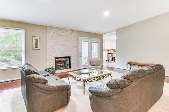 Charlotte Vacation Rental W/ Private Hot Tub! - Charlotte, NC