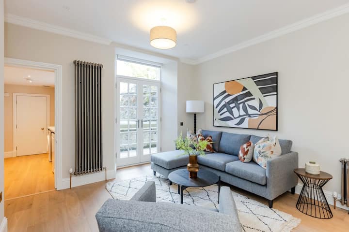 Hydra Suite - City Centre 3 Bed Luxury Apartment - Edinburgh
