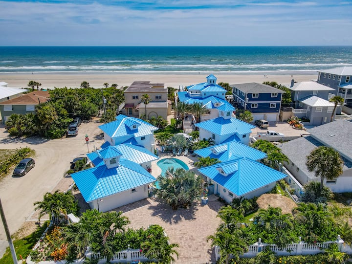Seconds From The Ocean, Studio Villa #6 - New Smyrna Beach, FL