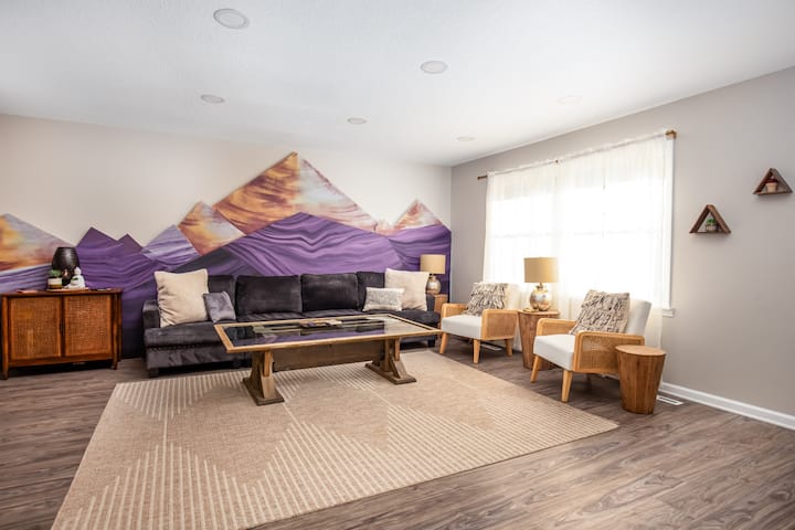 Theatre | Game Rooms | Hot Tub | 5br Fun For All! - Muskegon, MI