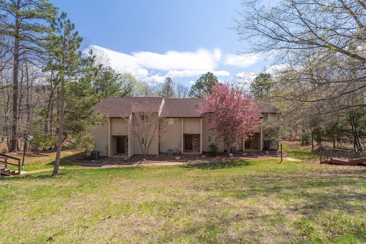 Mountainside Villas 2 Bedroom Townhome - Massanutten, VA