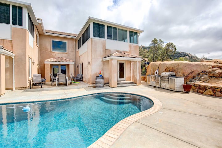 Mountaintop Ramona Home: Private Pool, Near Lake! - Poway, CA