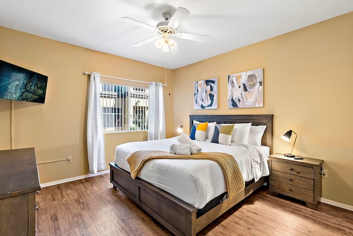 1bd, Resort Amenities, Scottsdale, Pool & Gym - Scottsdale, AZ