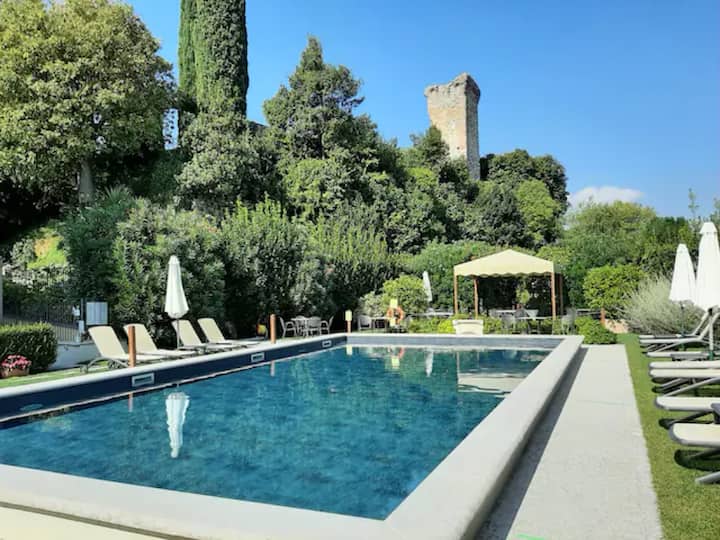 Villa Antica Torre Virgilio - Salò, Italia