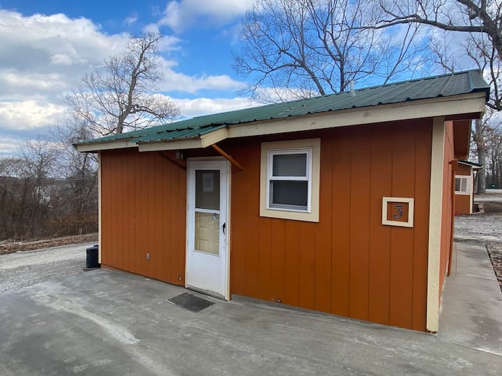 Reel And Trigger - Cabin 3 - Truman Reservoir, MO