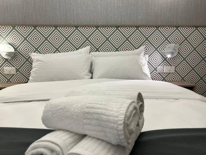 Minerva Suite Fl 5 Bugibba City Escape By Homely - Malta