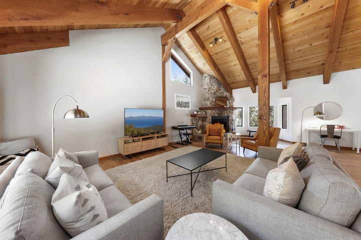 Bright & Modern Cabin, Luxury Home In Carnelian Ba - Carnelian Bay, CA
