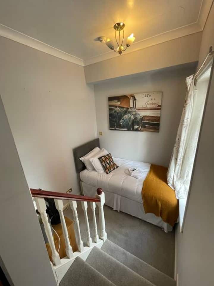 Shore House - Room 1 - Bournemouth