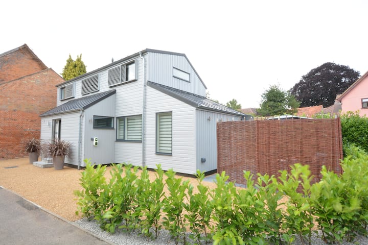 Bramertons Nest, Long Melford - Stanstead