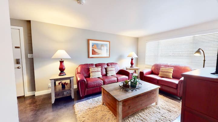 Downtown Cozy Home Base - Purple Sage 5 - Moab, UT